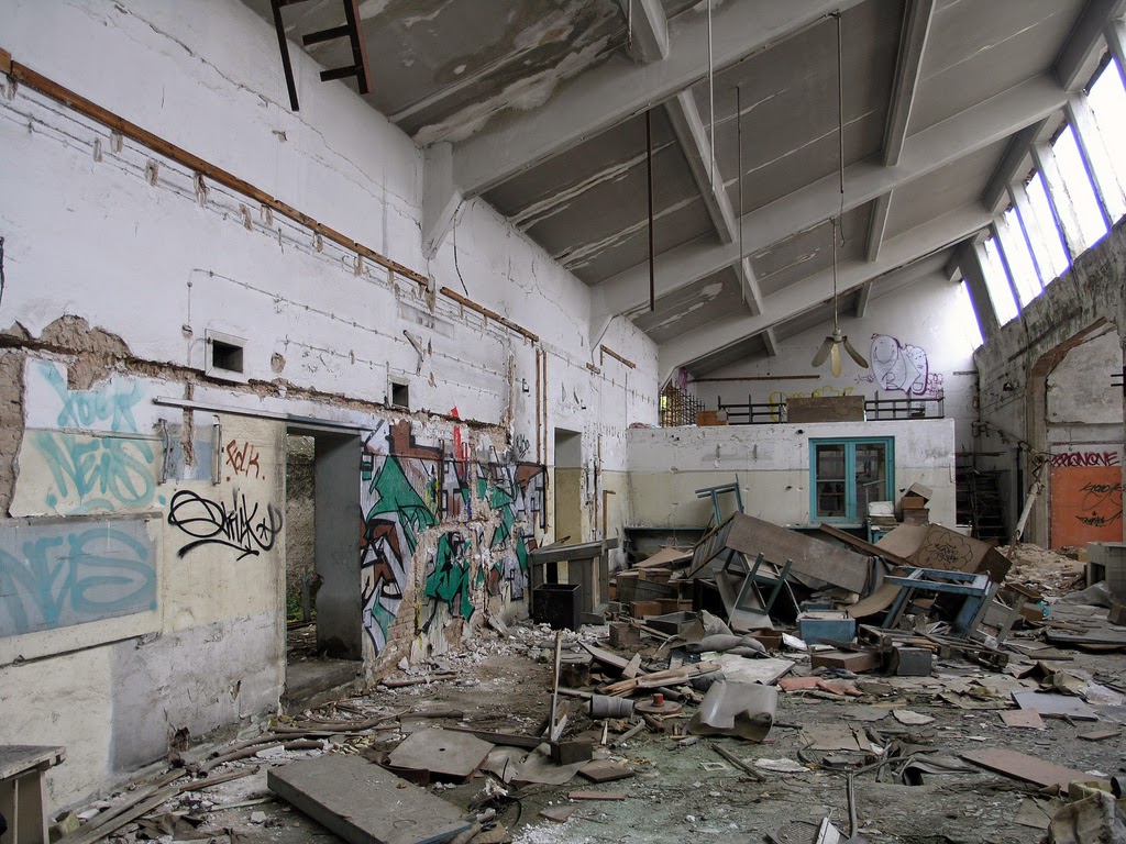 Deserted Places: An abandoned record factory in Athens