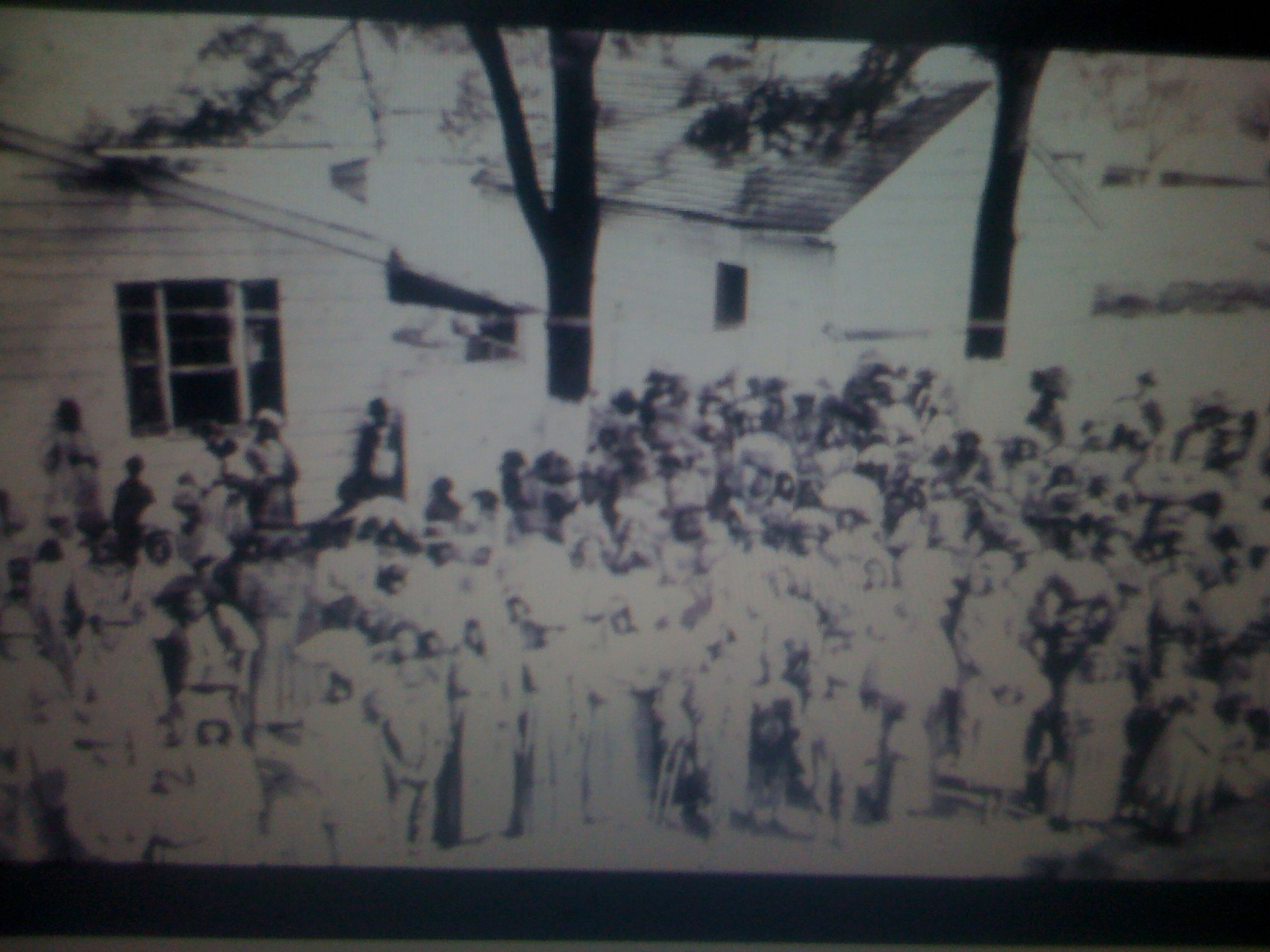 THE BLACK SOCIAL HISTORY:: BLACK SOCIAL HISTORY: SLAVERY IN KENTUKEY