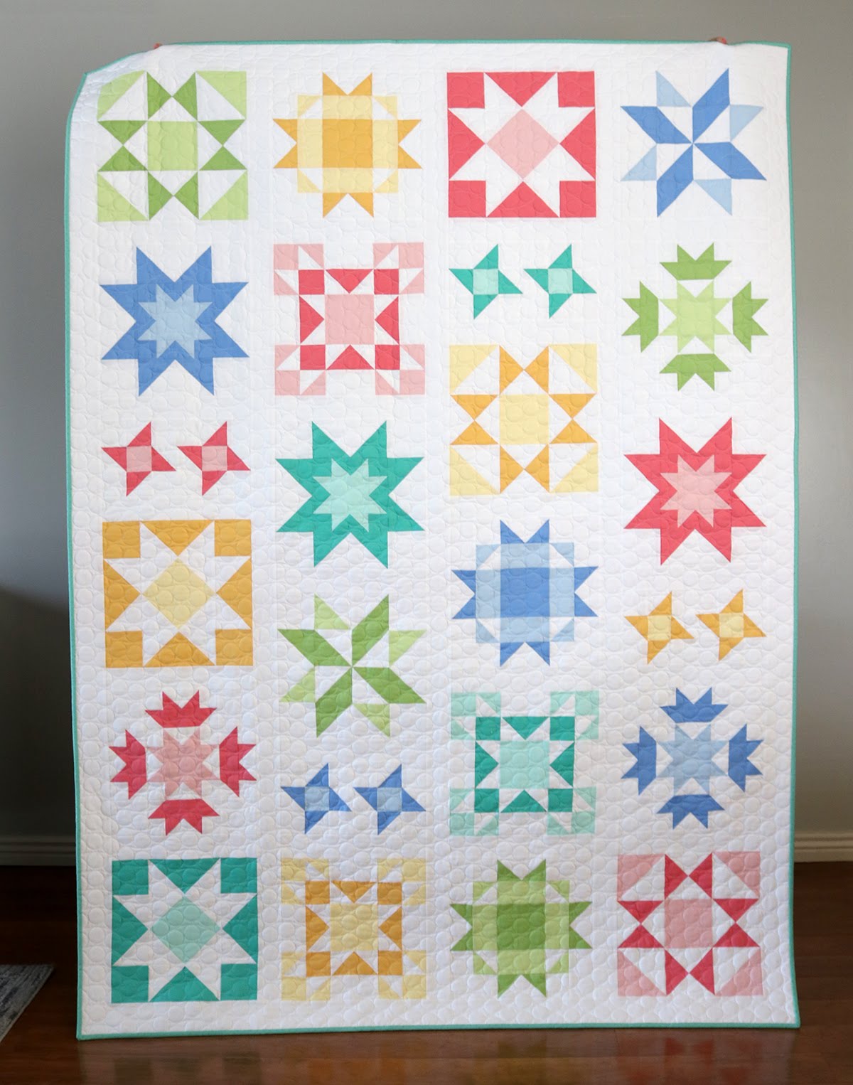 A Bright Corner: Starry Eyed quilt in Love Patchwork & Quilting Magazine