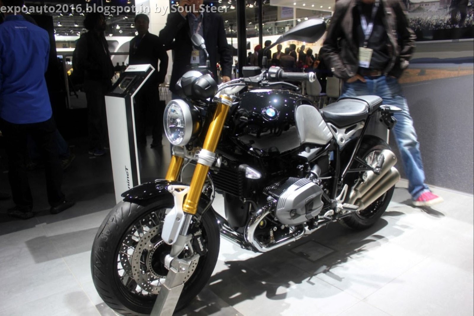 Auto Expo 2016 by SouLSteer: BMW Motorrad displays R nineT and S 1000 ...