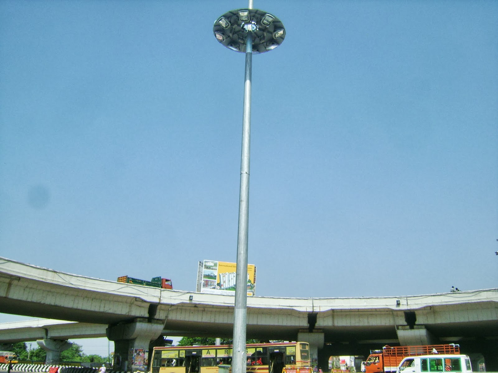 Anna Nagar Daily: Additional High Mass Lights Installed At Padi Flyover