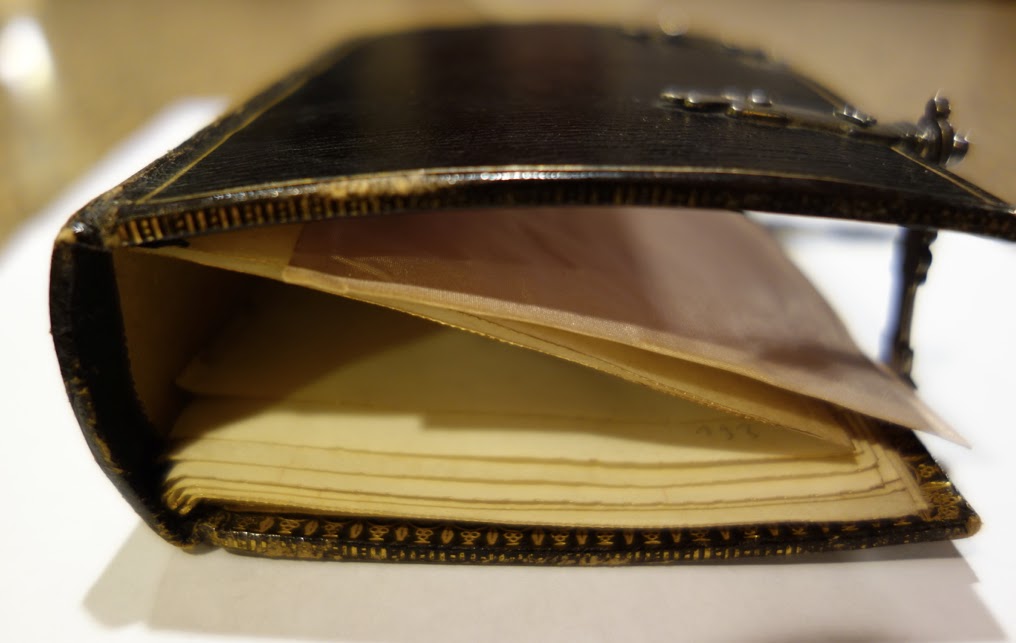 Text Technologies: The Broken Book II: From a Book of Hours to a Book ...