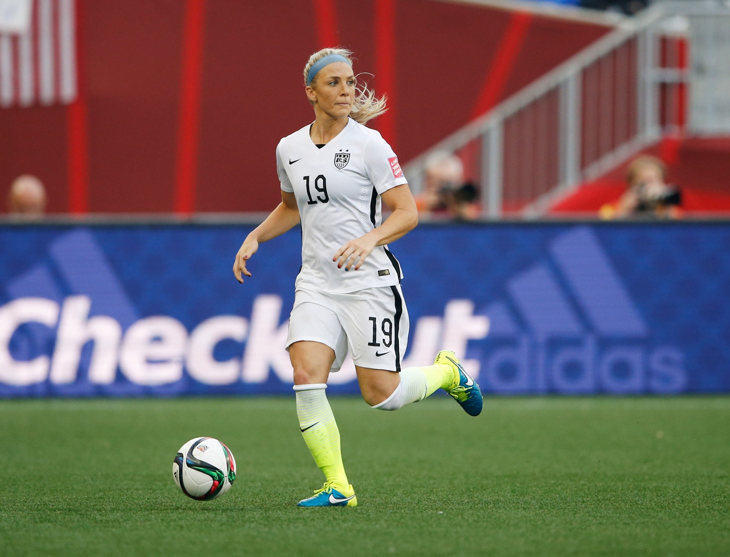 Las Mejores Futbolistas : JULIE JOHNSTON