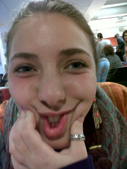 squish face: Francesca Spada's face squishing photos