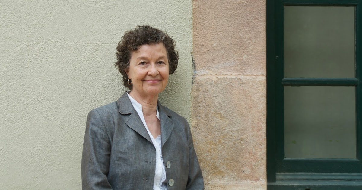 Voliana Edicions: Maria Barbal parla de Desoris endreçats