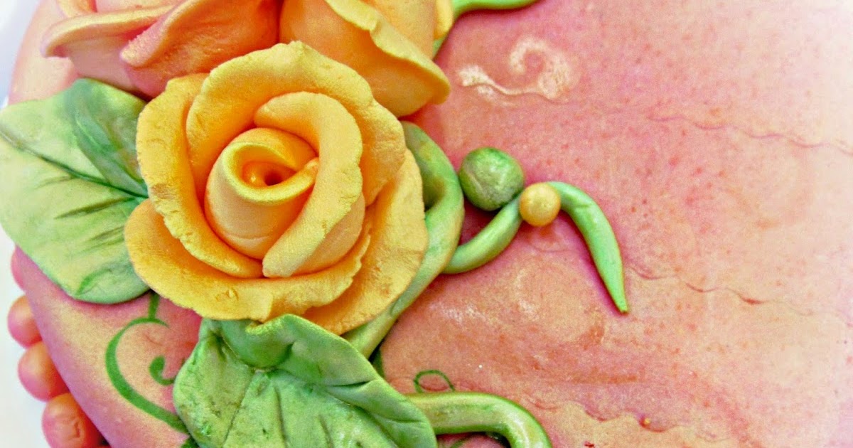 Chef Tess Bakeresse: Easy 4 Ingredient Homemade Cake Fondant