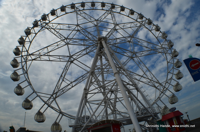 Skywatch Friday-MOA Eye Ferris Wheel, Manila - eNidhi India Travel Blog