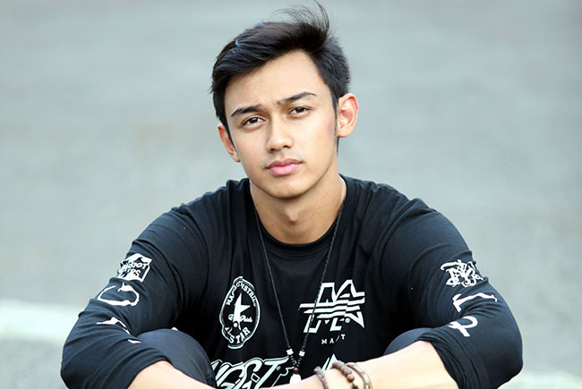 Profil dan Biodata Immanuel Caesar Hito - Biodata Artis Terbaru Terlengkap