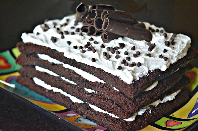DEVIL DOG CAKE....THIS IS OUT OF CONTROL, CRAZY DELICIOUS!!! - Hugs and ...