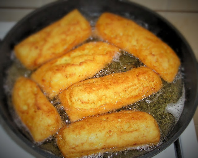 PIROŠKI WITH CHEESE AND HAM ~ Macedonian Cuisine