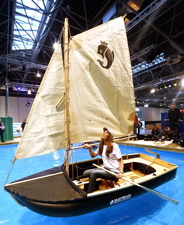 Novità 2013 a Dusseldorf, Nautiraid Coracle 300S ~ Terraferma Sailors