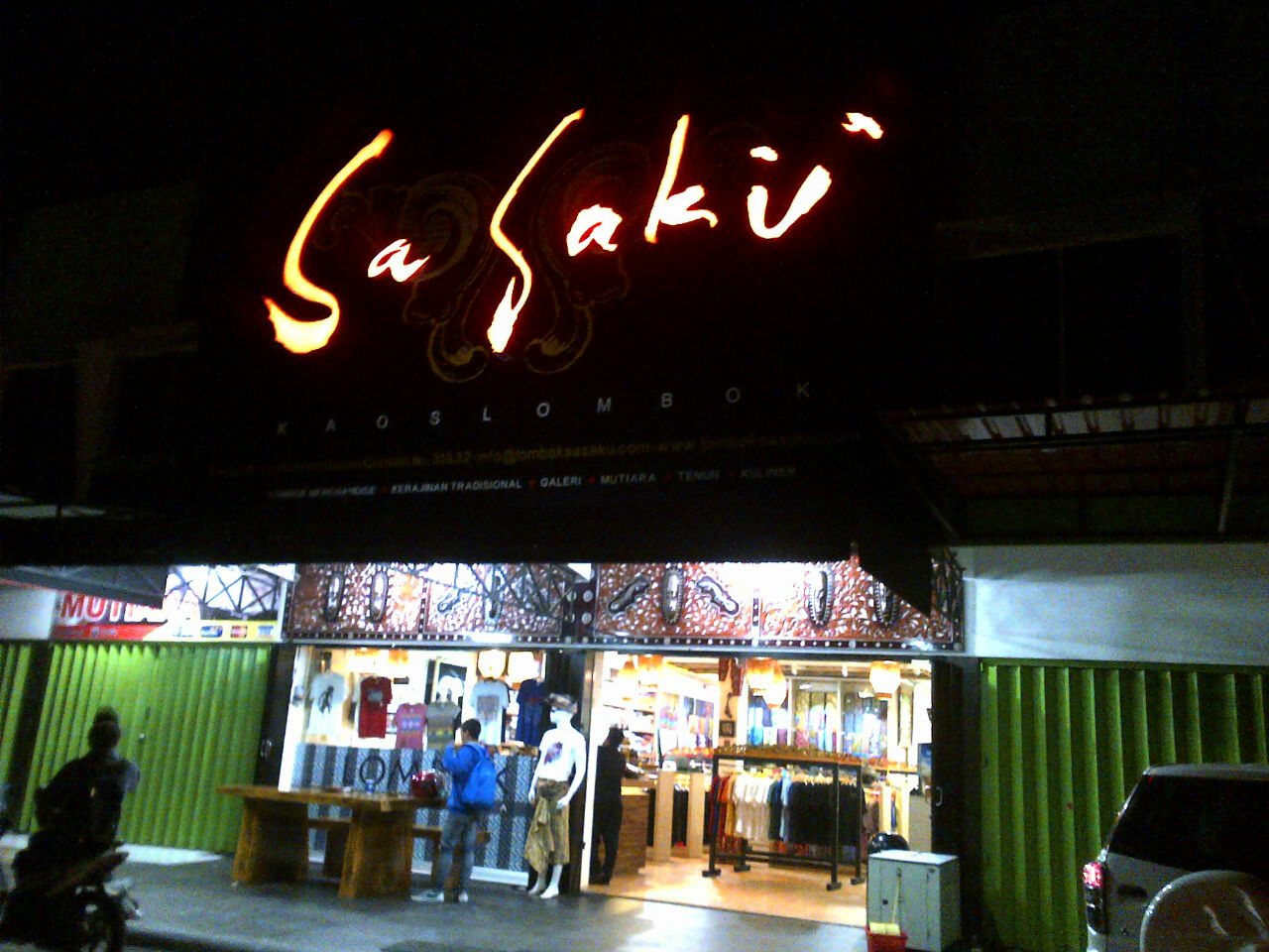 Sasaku Pusat Belanja Oleh-Oleh Khas Lombok - Kisah, Ulasan, dan Catatan ...