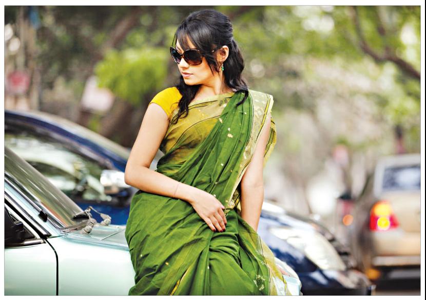 BD Model Ishana Wearing Black & Deep Green Shari ~ BD Models picture ...