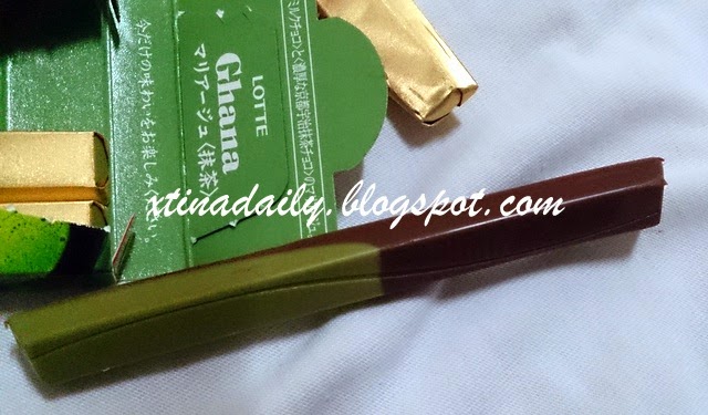 Japanese Treats: Lotte Ghana Matcha Sticks - celebraTINg exisTENce