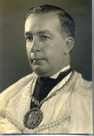 Conhecendo São Paulo: Praça Pedro Calmon