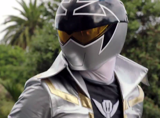 Power Rangers Super Megaforce - Próximo capítulo, 'Silver Lining - Part. I'