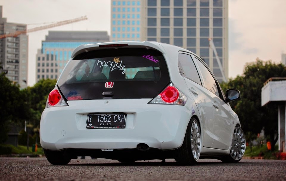 27+ Inspirasi Baru Modifikasi Interior Mobil Honda Brio