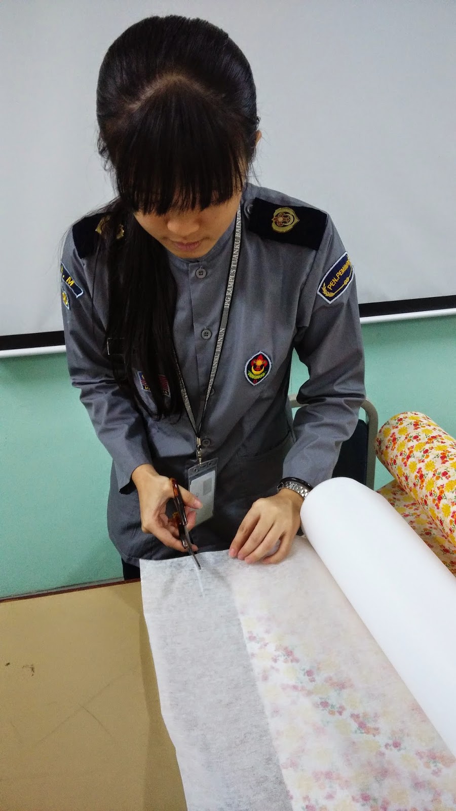 不多不少: Proses Menjahit Baju (blaus) (RBT)