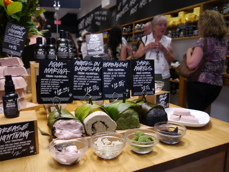 Living the LUSH Life - Solo Lisa