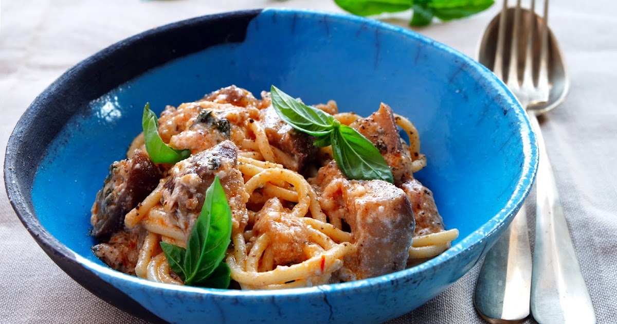 lesfriandises: SPAGHETTI RICOTTA E MELANZANE