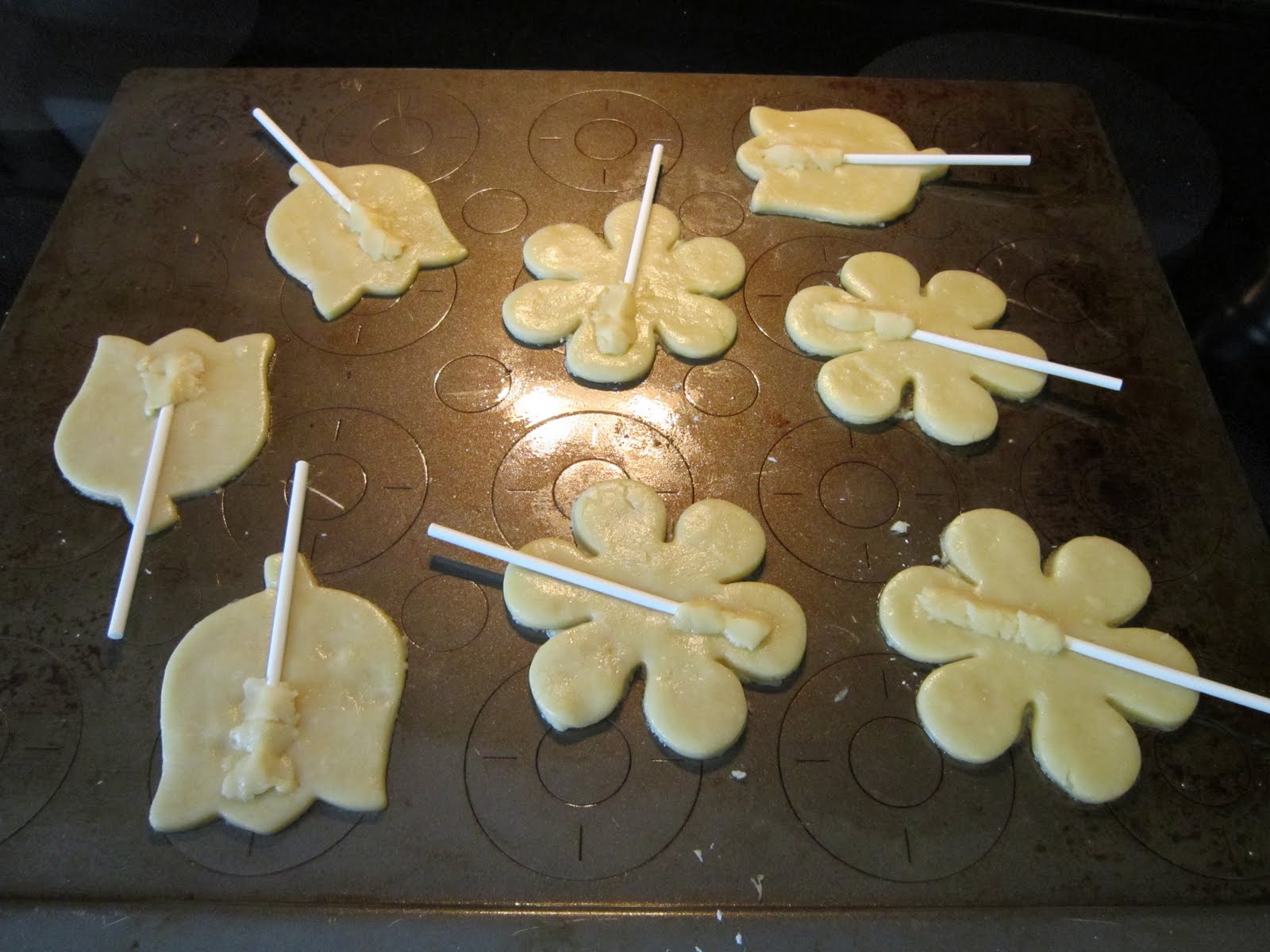 Home Cooked Happiness: Cookie Bouquets