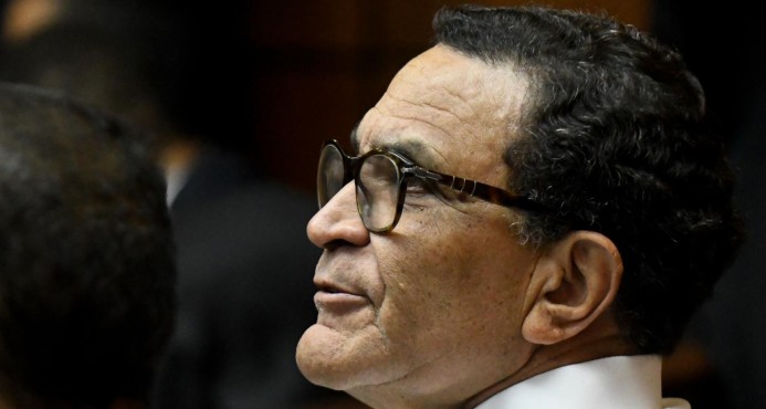 César Sánchez está estable, dice médico ~ Telever Canal 12