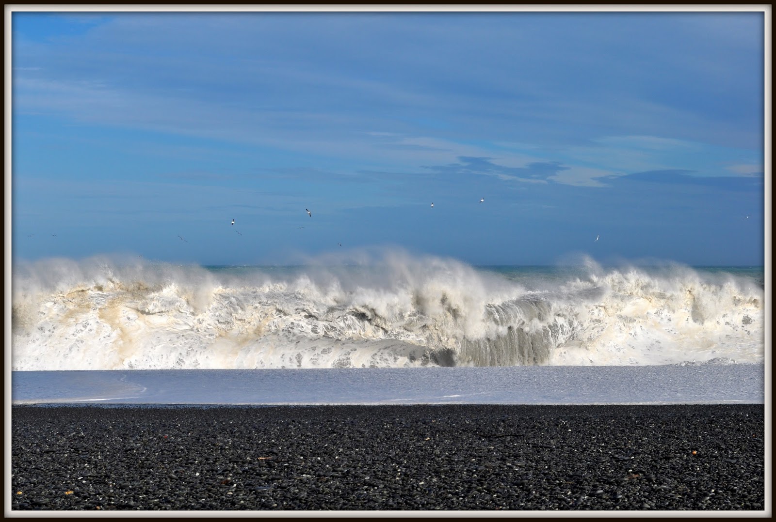 Dutchcorner: Raging waves