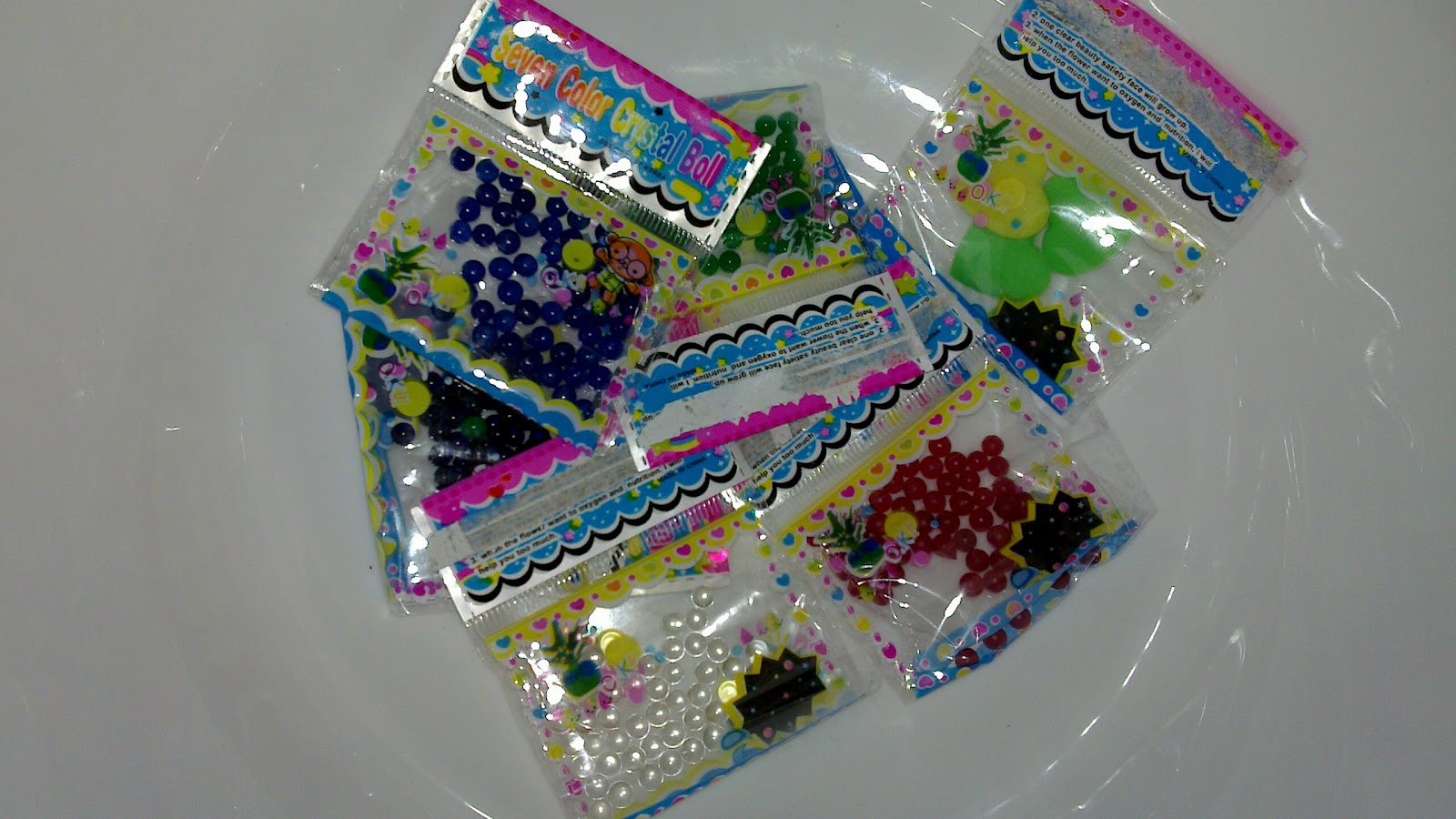 Bilute colorate | Mami, joaca-te cu mine!