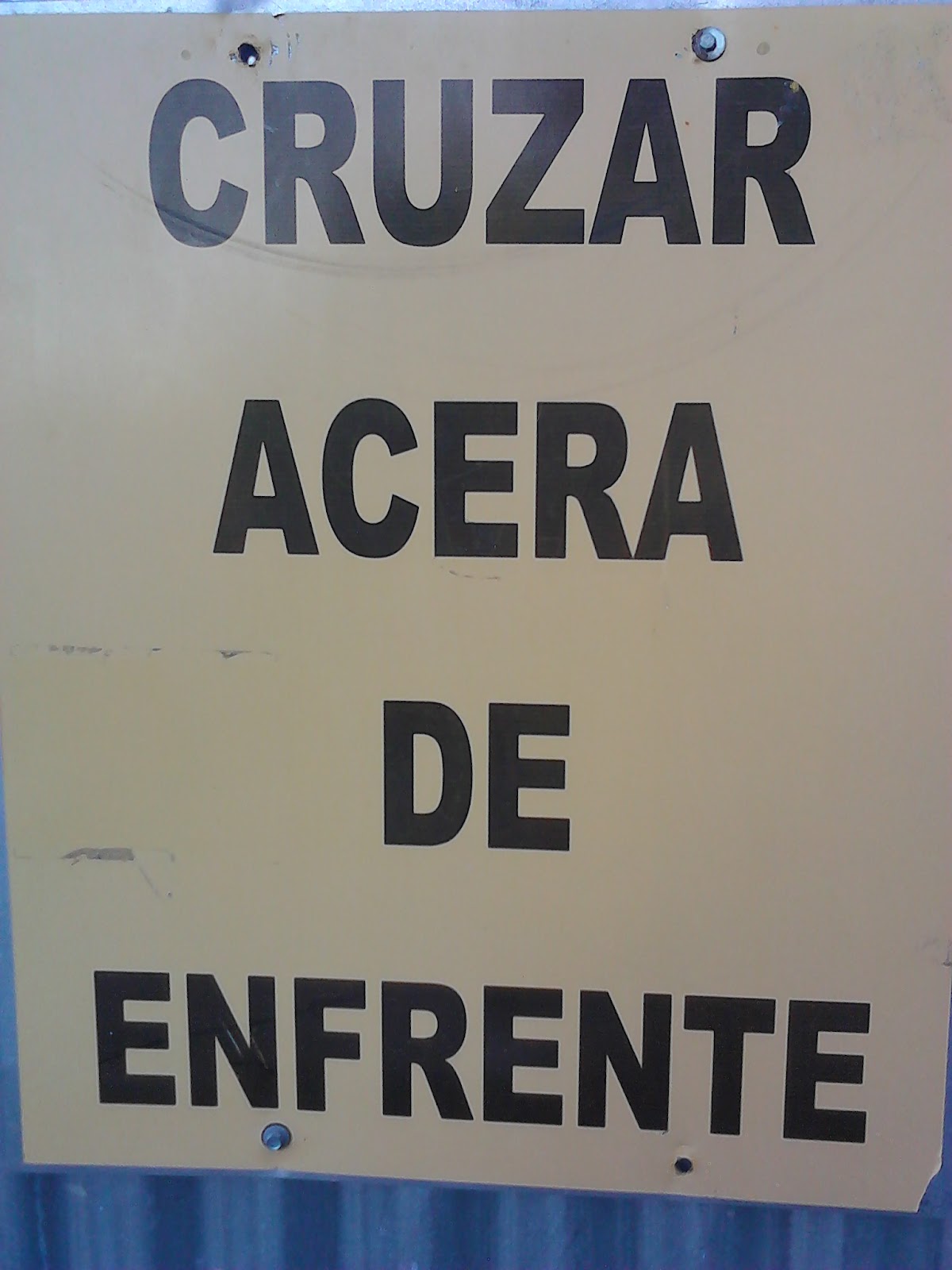 Ubrique en verde: III-Carteles para pensar.