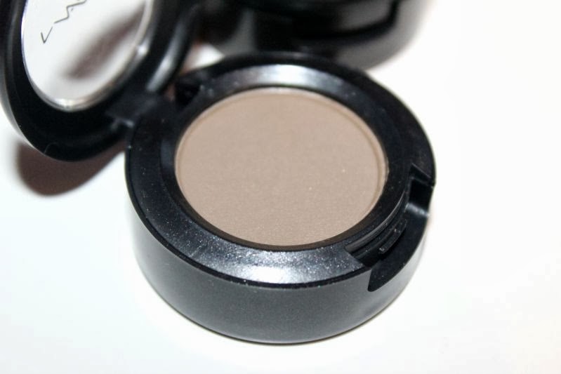 Mac Omega Eyeshadow Dupe