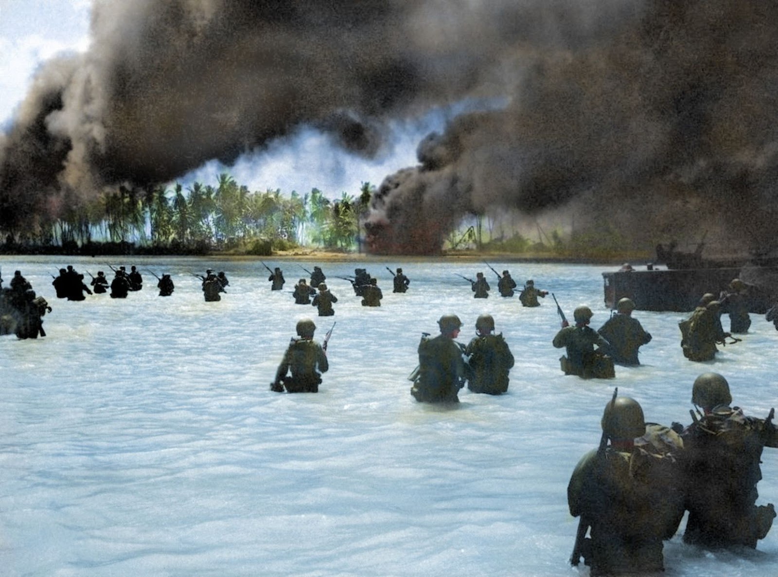 Breathtaking Colorized Photos Show the Horror of the War in the Pacific ...