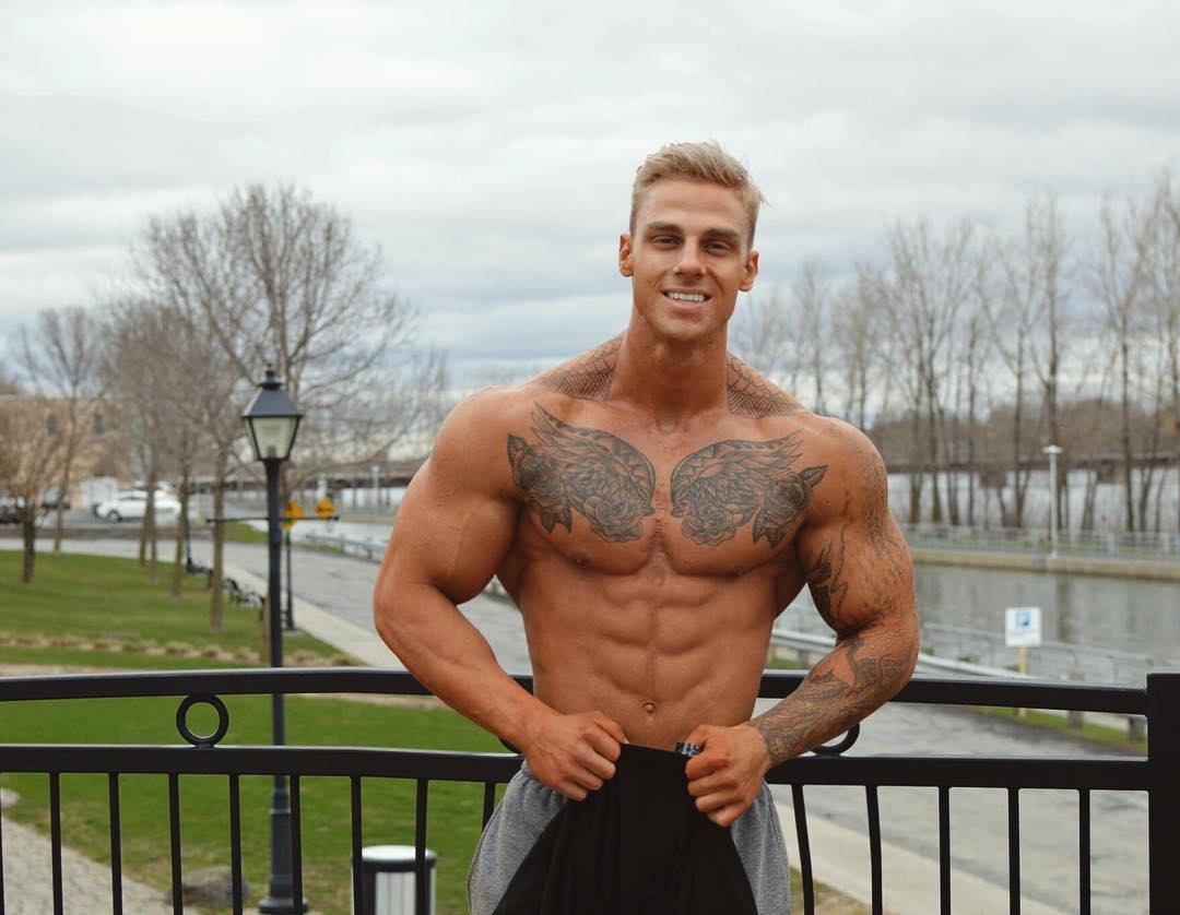 the beauty of male muscle: Jeremy