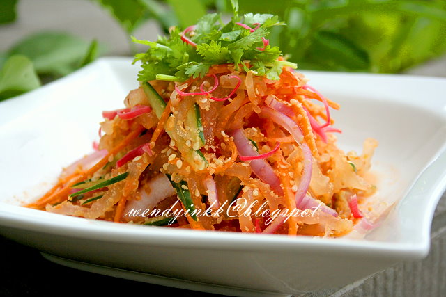 Table for 2.... or more: Coral Seaweed Kerabu - MFF Sabah #6