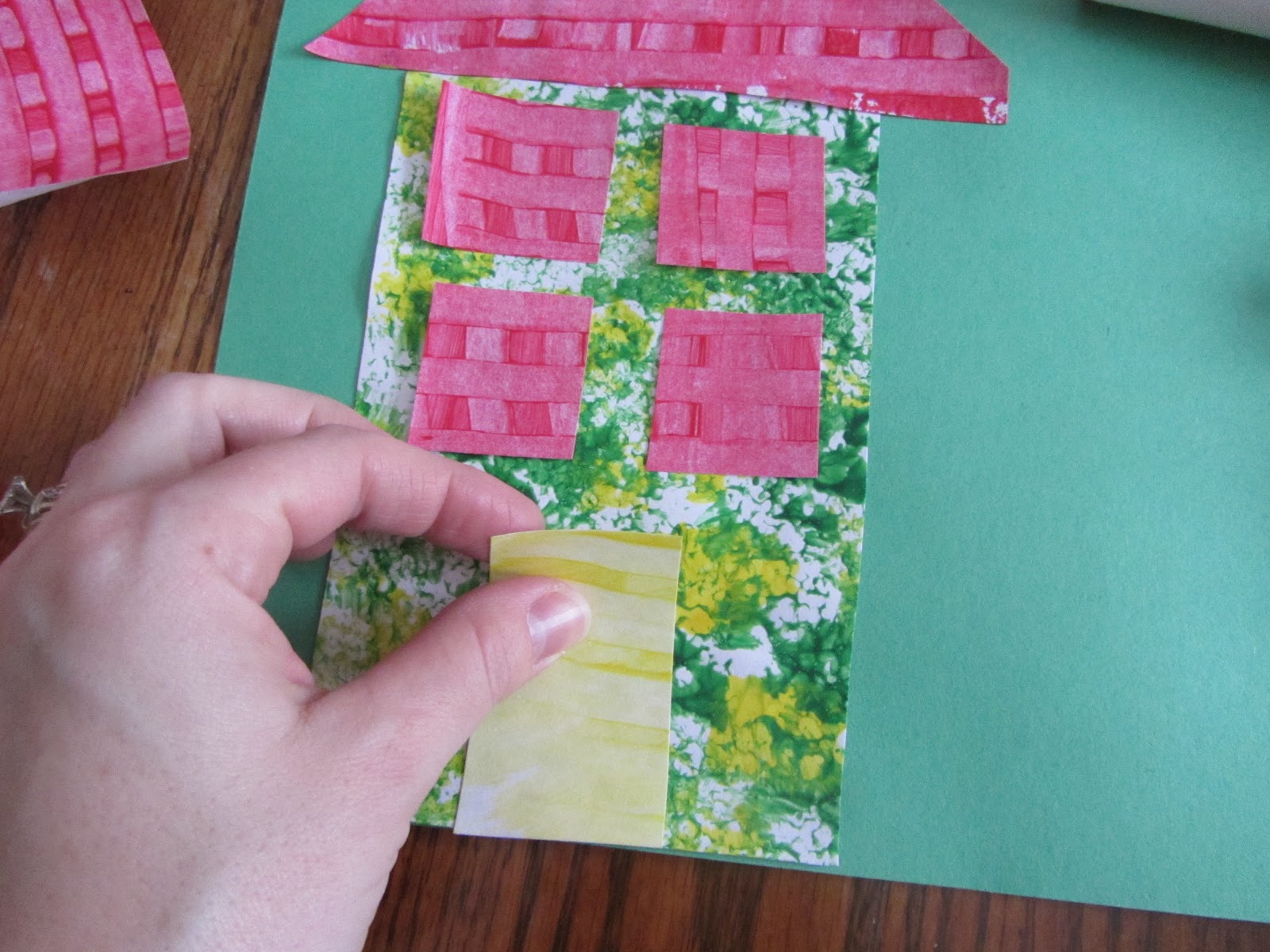 The Unlikely Homeschool: Art Lesson: Textured Houses