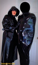 REMARETRO: Dressing for Pleasure