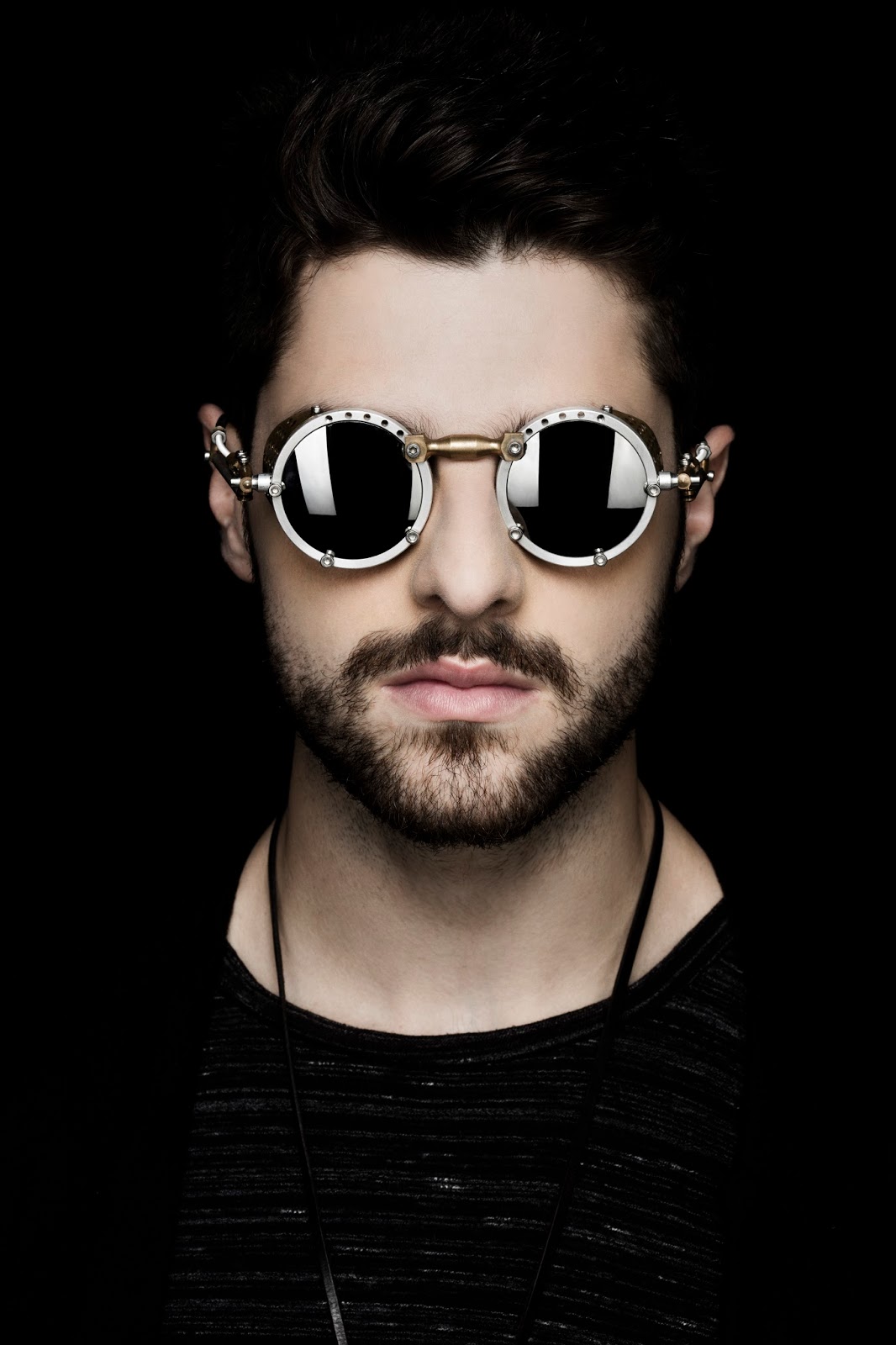 Alok lança hoje (2), a música "Love Is The Temple"