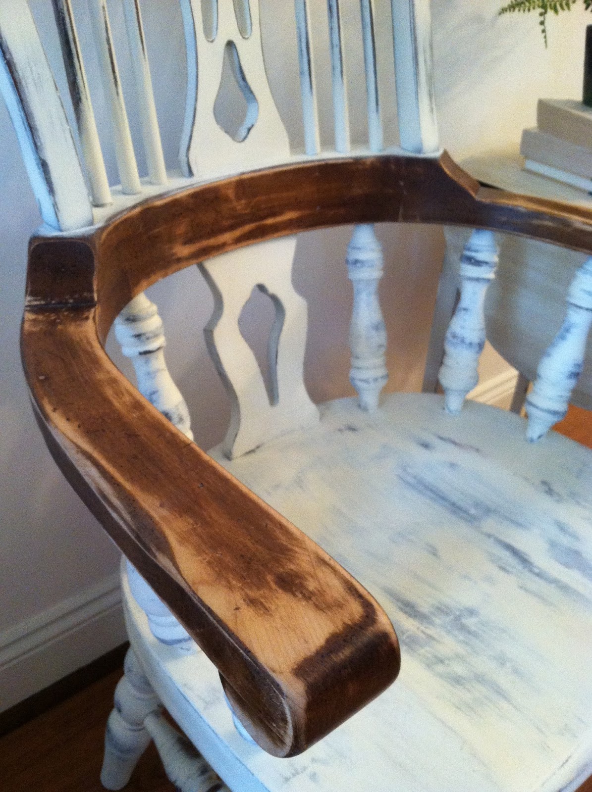 Chelsea's Garage: Chunky, rustic chair