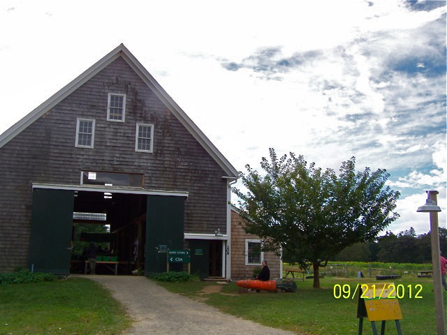 The Chapples' Cross Country Adventure: Sept. 21, 2012: Appleton Farms ...
