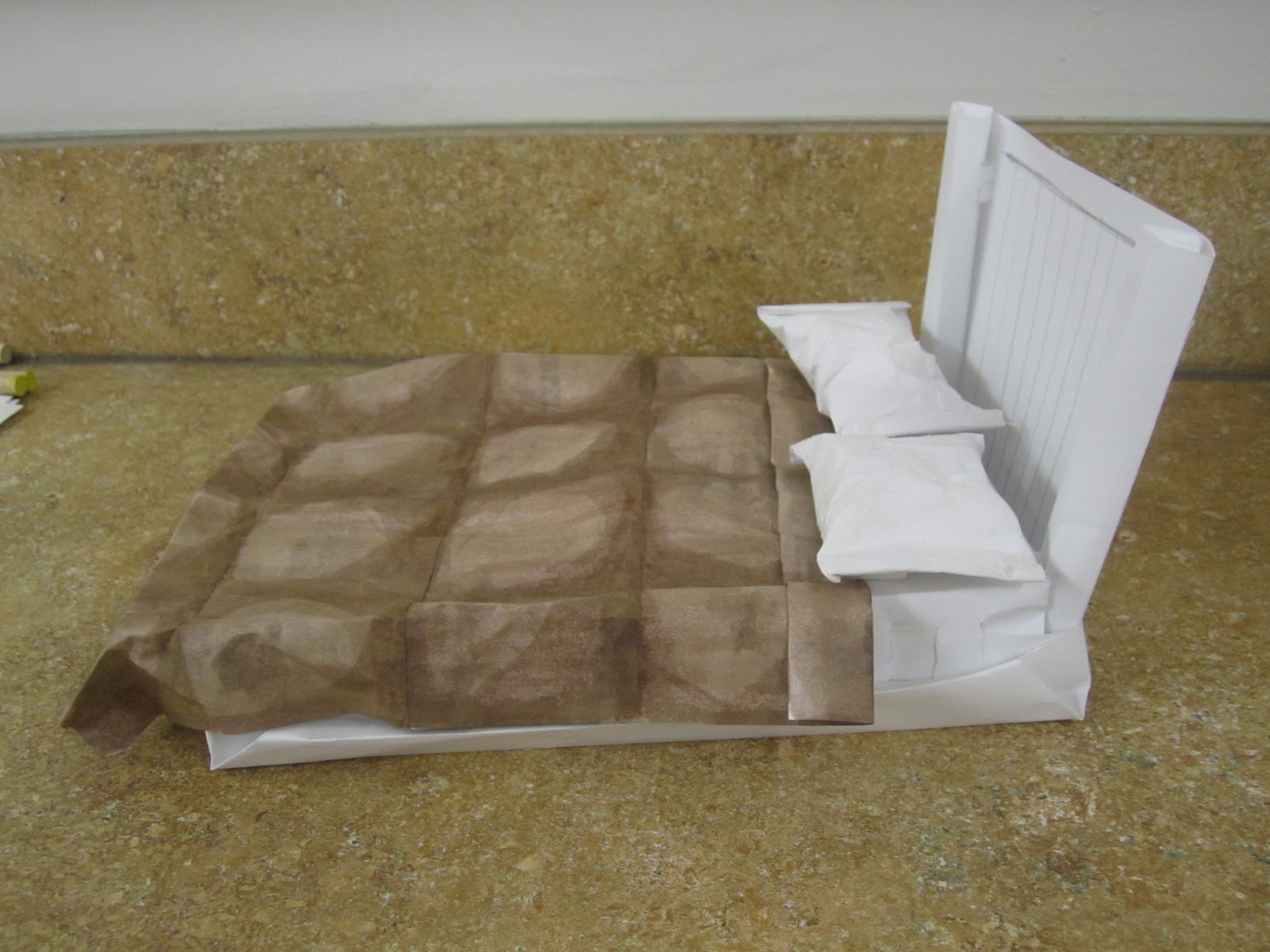 Design II: Pics of my paper bed