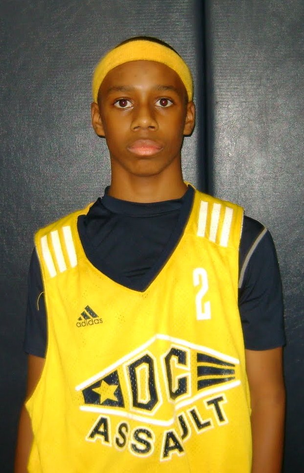 BASKETBALL SPOTLIGHT NEWS: Moultrie Making His Way To The Super Skillcase