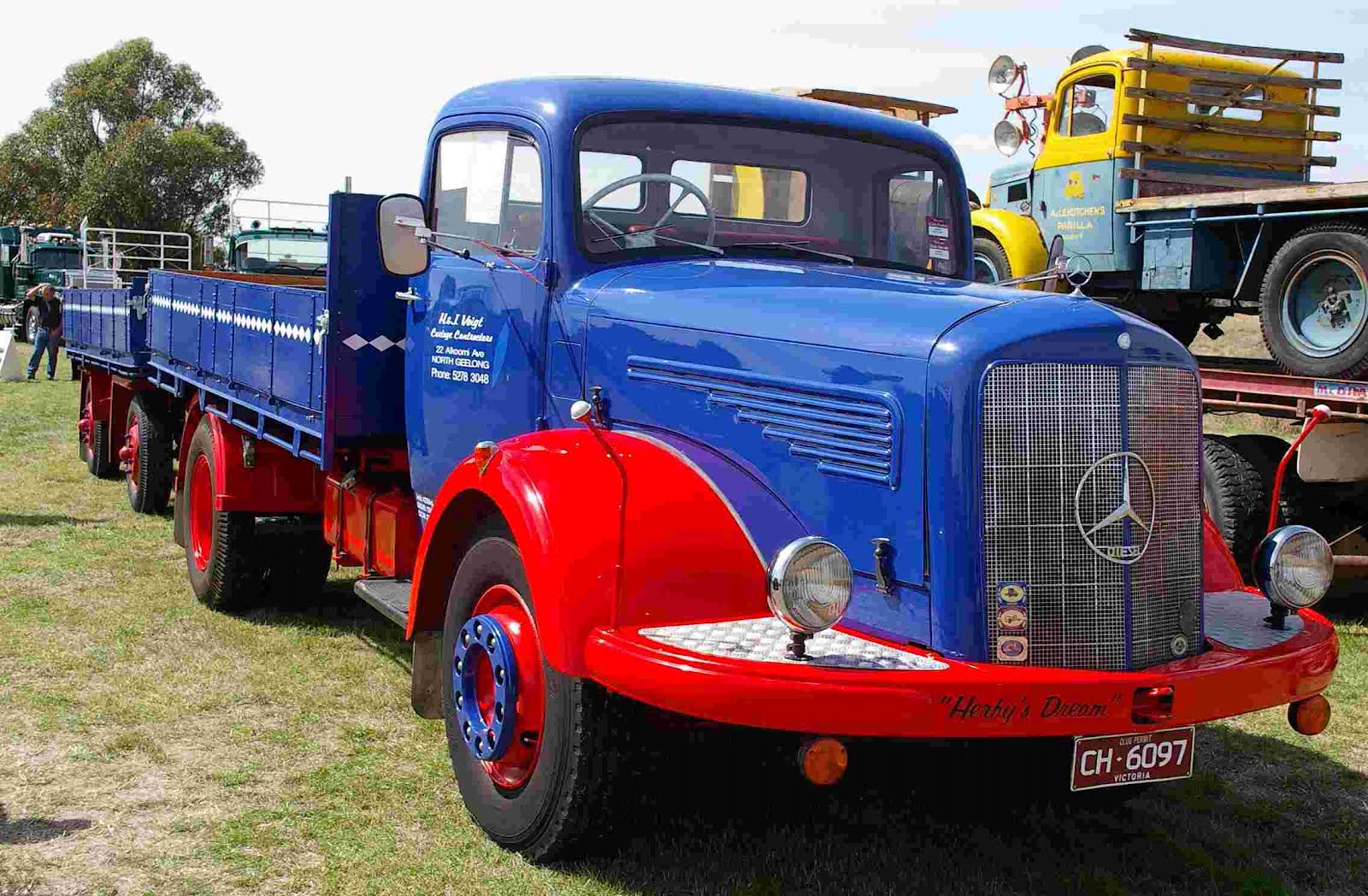 Historic Trucks: Clunes Truck Show 2012 - European and English trucks.