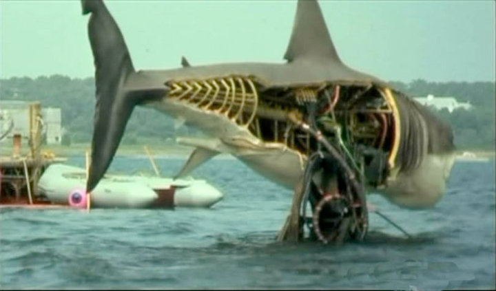 BLACK HOLE REVIEWS: The making of JAWS (1975) - books and documentaries