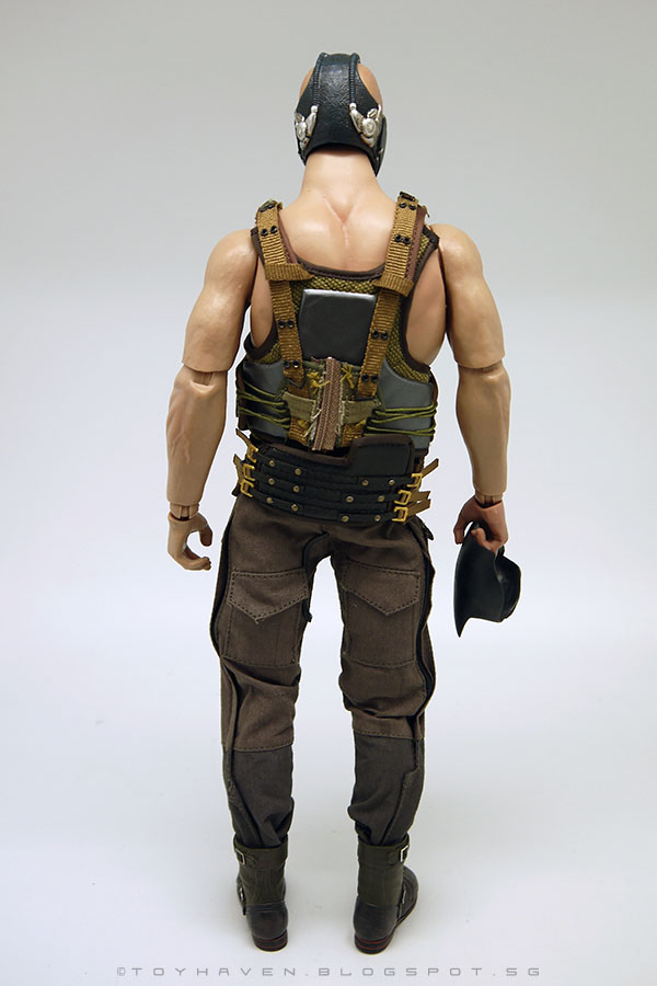 toyhaven: Not Hot Toys Bane but custom-made 1/6th scale Bane costume ...