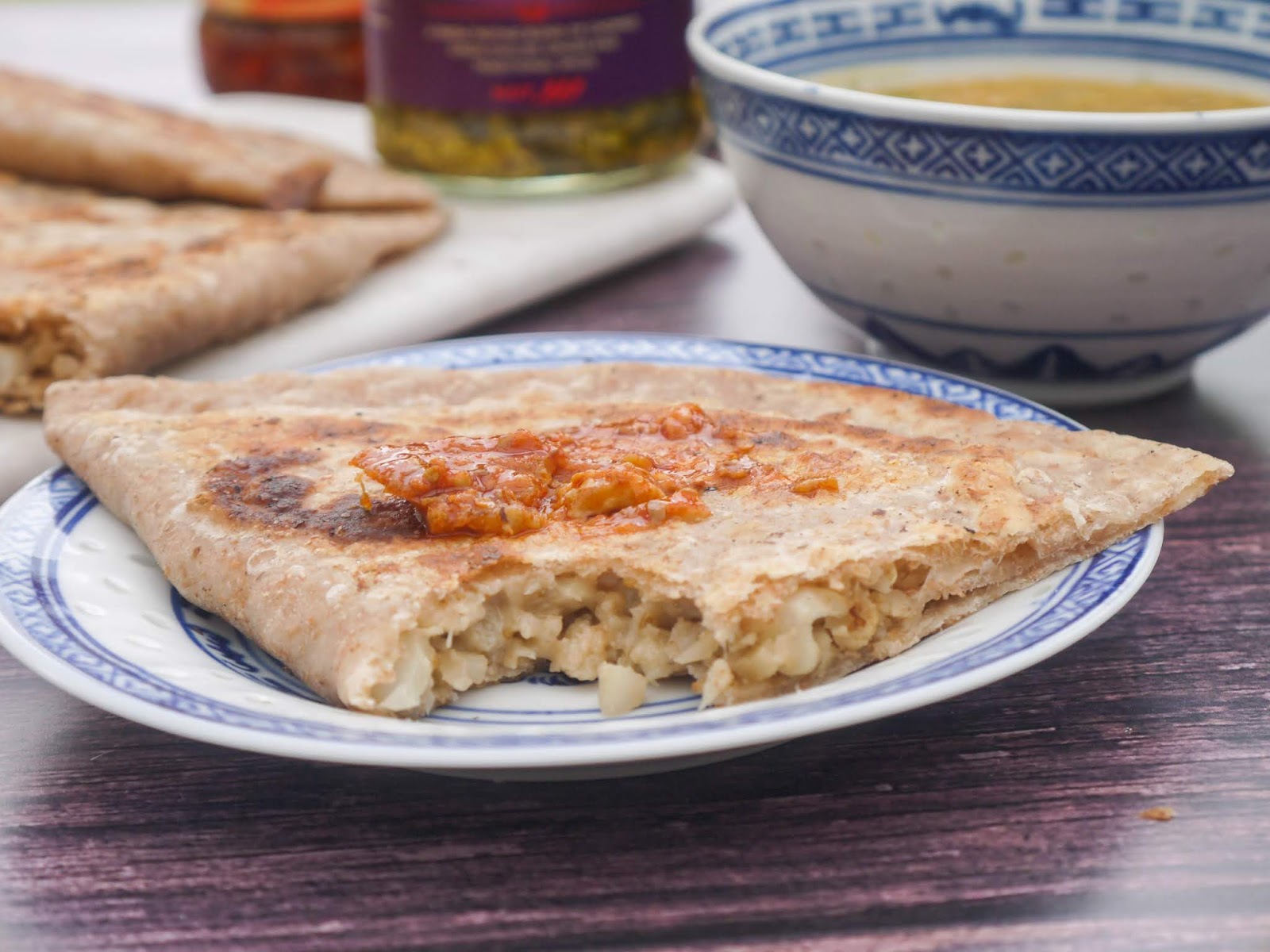 This Muslim Girl Bakes: Cauliflower Chilli Cheese Stuffed Roti.