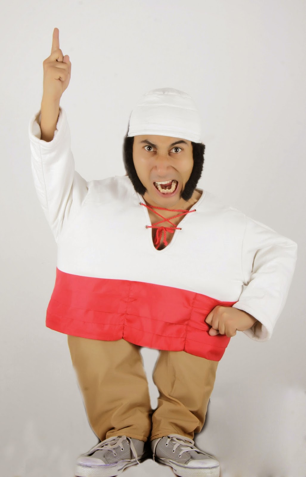 VyV comunicaciones: ARMANDO MACHUCA VUELVE CON “HEROIQUÍSIMO”