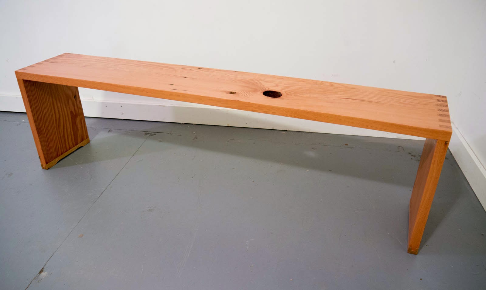 Zimmerman Woodworks: Fir bench with oak feet