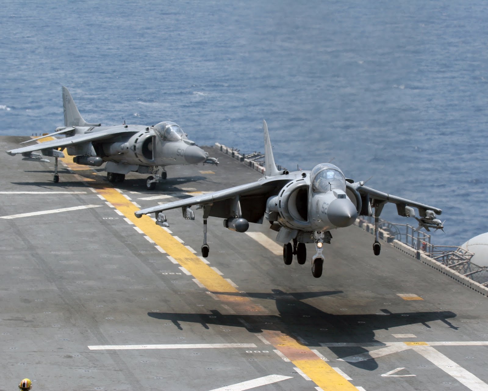 Av 8b Harrier Light Attack Aircraft Jet Fighter Picture