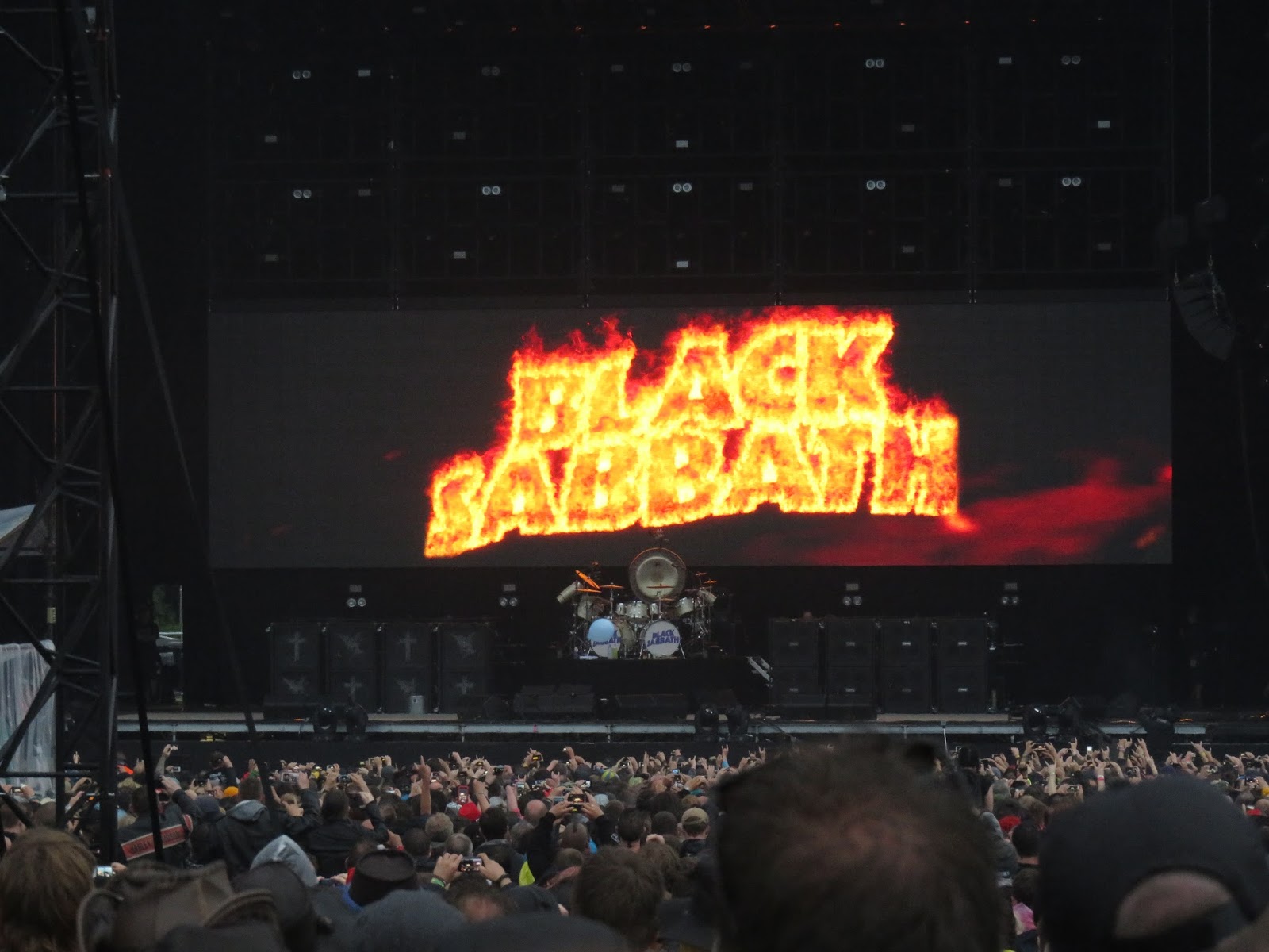 Cybercaptain: June 2016