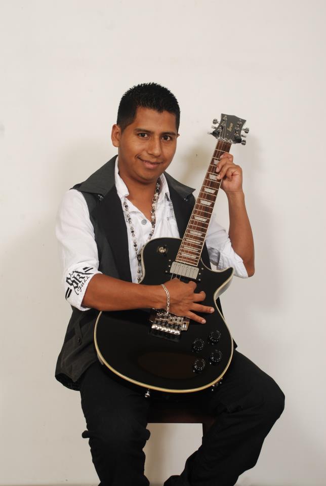 Y Te Lo Canta..Victor Benachi: Biografia