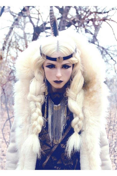 Galdrtanz - The Rune Dance: Völva – The Norse Priestess